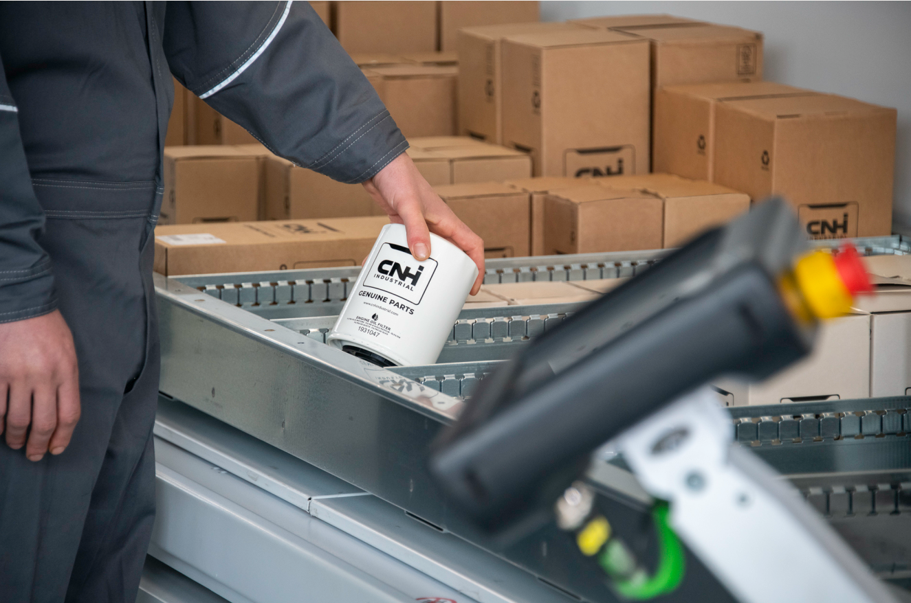 ORIGINALTEILE & SERVICE